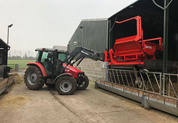 Altec Machinery & Straw Spreading Equipment | Straw Spreader