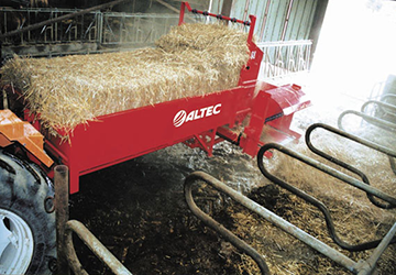 Altec Machinery & Straw Spreading Equipment | Straw Spreader
