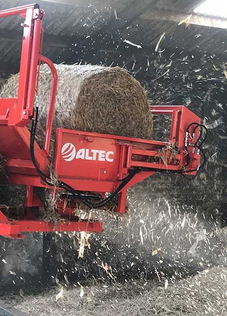 Altec Machinery & Straw Spreading Equipment | Straw Spreader